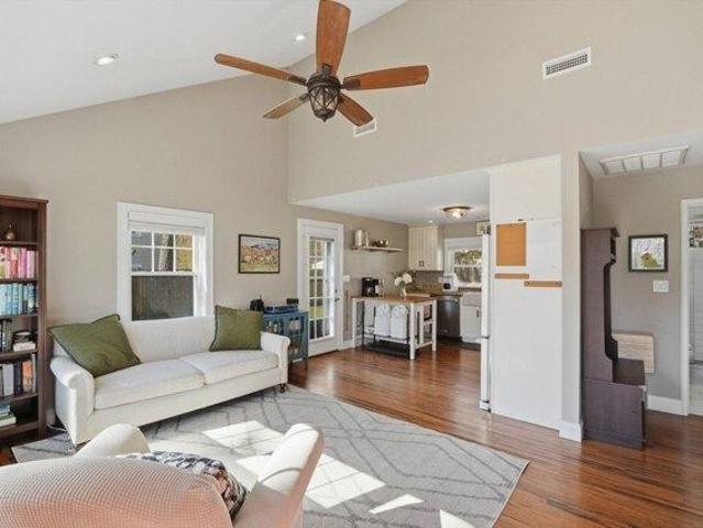 house with 2 bedroom, Canton MA ES103071980