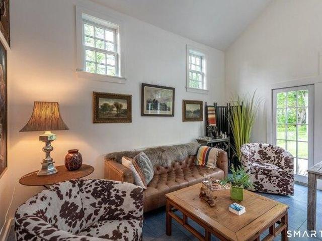 house with 2 bedroom, Canaan CT ES104513811