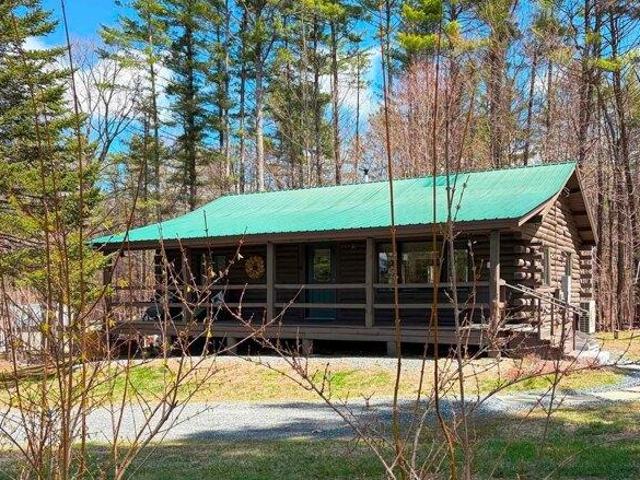 house with 2 bedroom, Canaan NH DLS103017784