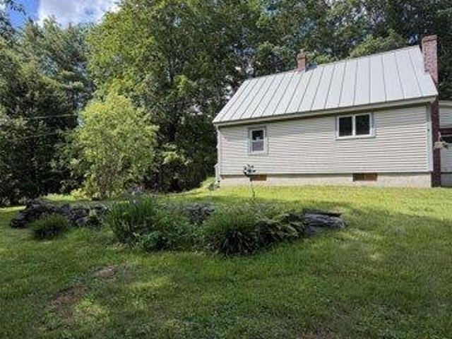 house with 2 bedroom, Canaan NH ES104541187