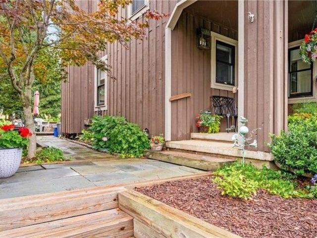 house with 2 bedroom, Canandaigua NY ES104905329