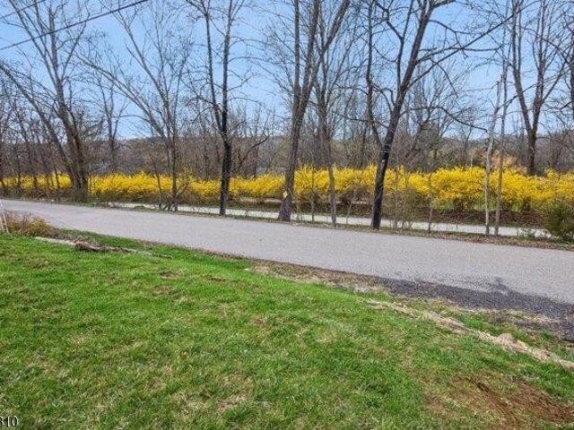house with 2 bedroom, Califon NJ DLS101662079