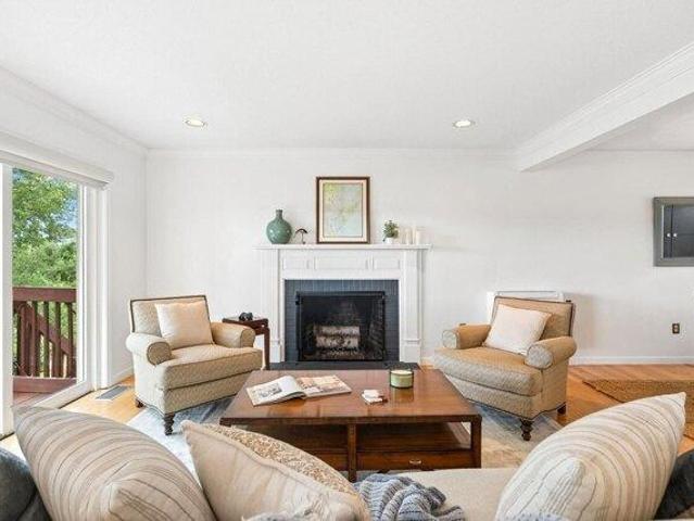 house with 2 bedroom, Cape Elizabeth ME ES105231270
