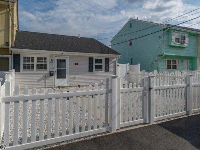 house with 2 bedroom, Carteret NJ ES105141695