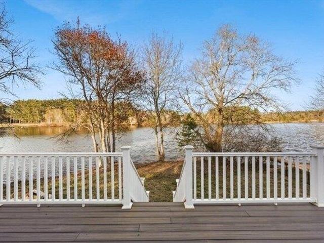 house with 2 bedroom, Carver MA DS102318070