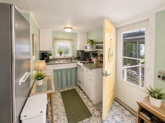 house with 2 bedroom, Carver MA ES104907330