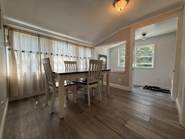 house with 2 bedroom, Carver MA ES104376955