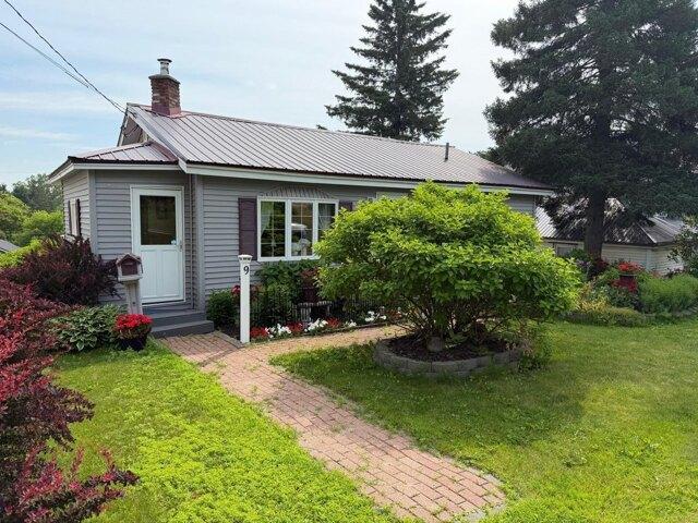 house with 2 bedroom, Caribou ME DS104078317