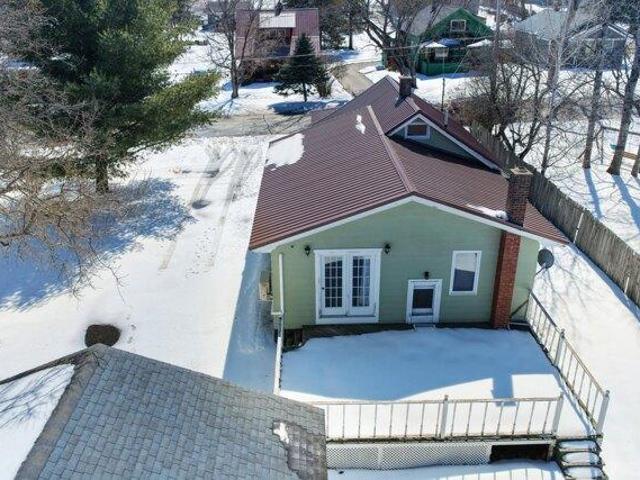 house with 2 bedroom, Caribou ME ES104852159