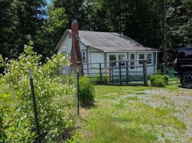 house with 2 bedroom, Castleton VT ES105107409