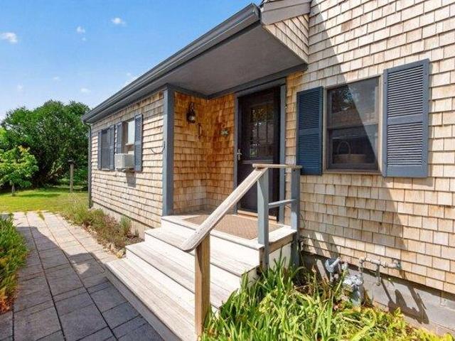 house with 2 bedroom, Cataumet MA ES105175721