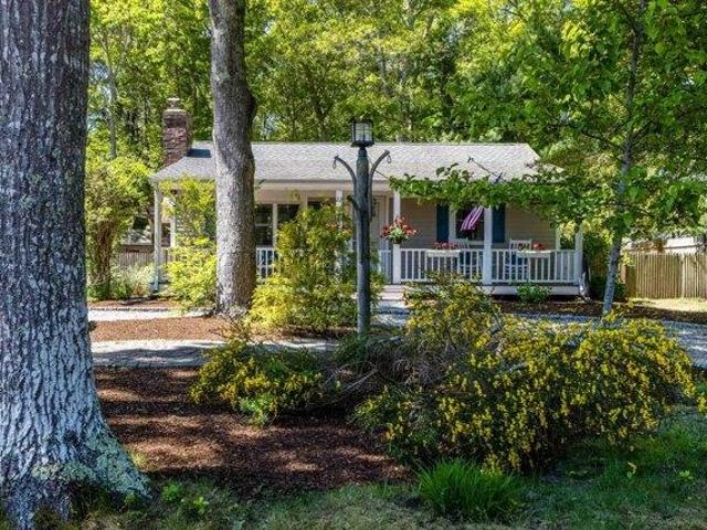 house with 2 bedroom, Centerville MA DS102799645