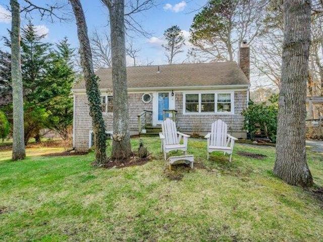 house with 2 bedroom, Centerville MA DS102959555
