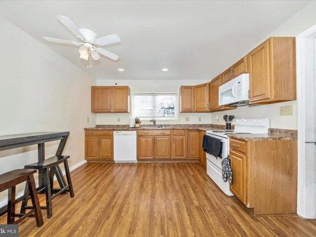 house with 2 bedroom, Chambersburg PA ES103599884
