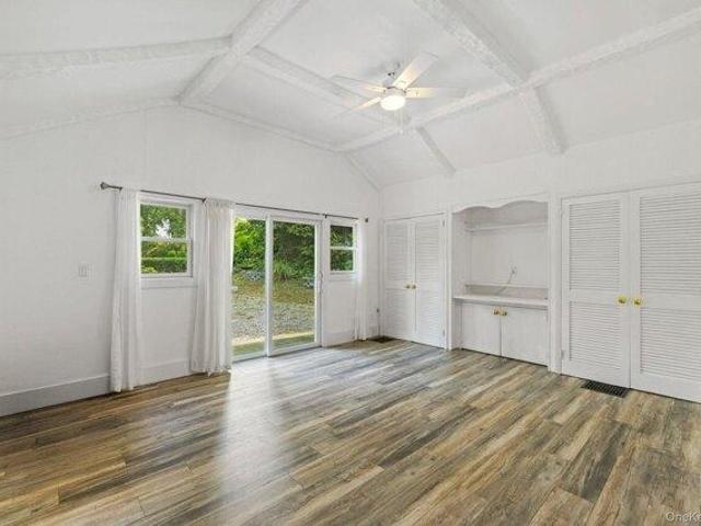 house with 2 bedroom, Chappaqua NY ES105293132