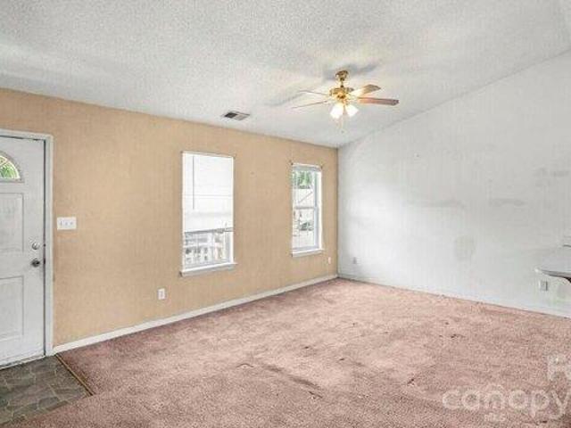 house with 2 bedroom, Charlotte NC ES104909126