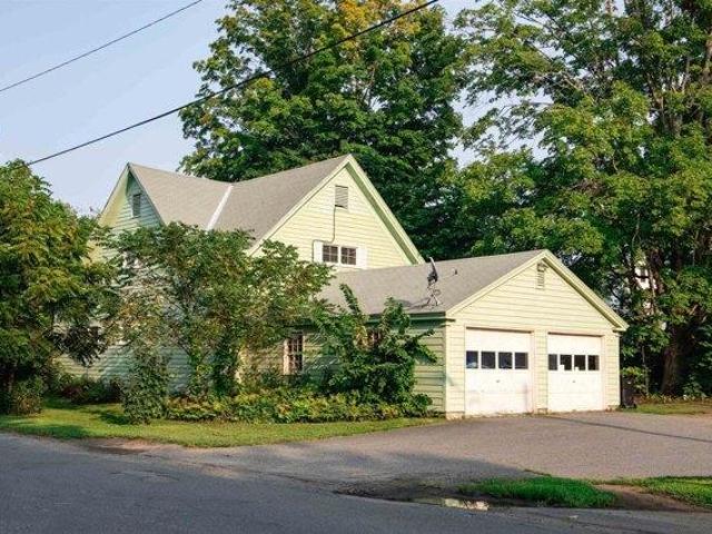house with 2 bedroom, Charlestown NH DS103037425