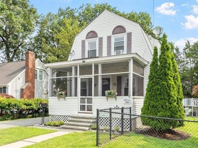 house with 2 bedroom, Chelmsford MA DS104233238