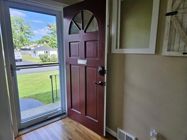 house with 2 bedroom, Chelmsford MA ES103444654