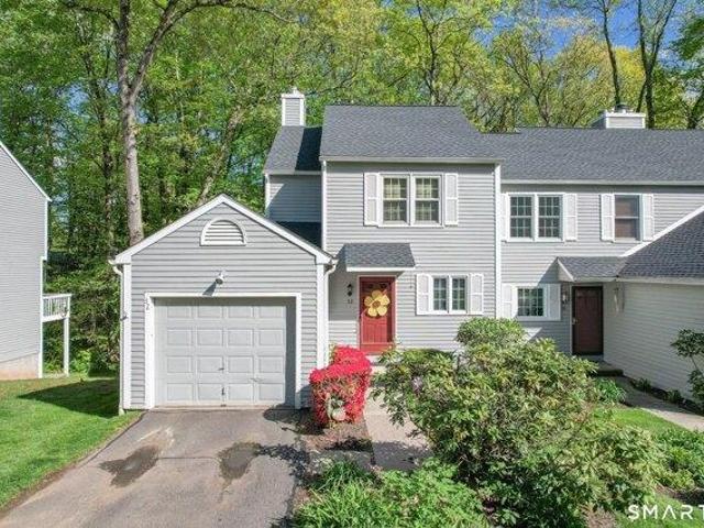 house with 2 bedroom, Cheshire CT DLS102585647