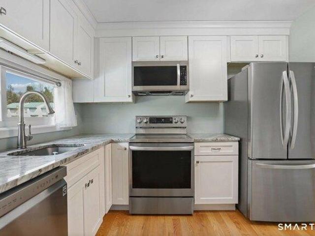 house with 2 bedroom, Cheshire CT DS102595571