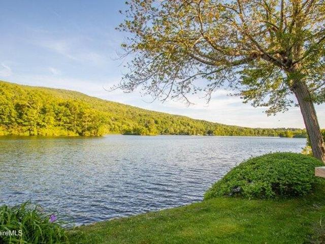 house with 2 bedroom, Cheshire MA ES104446049