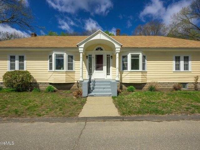 house with 2 bedroom, Chester MA DLS101660047