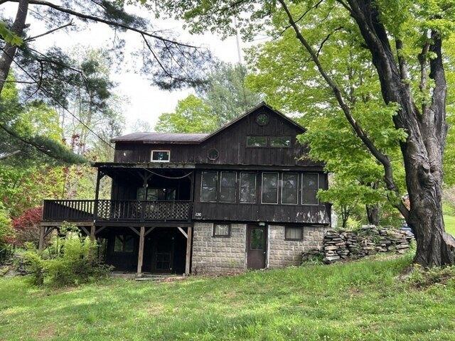 house with 2 bedroom, Chester MA DLS102562379