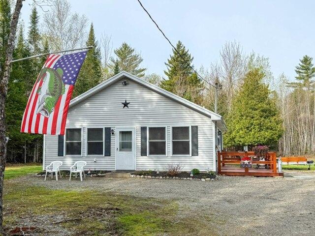 house with 2 bedroom, Chester ME ES104151452