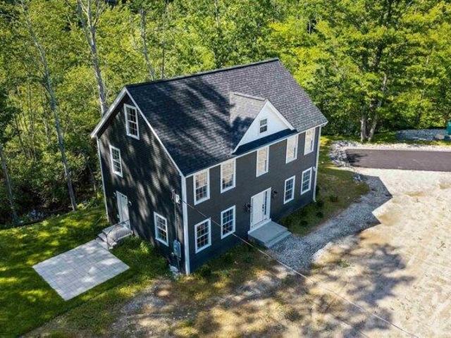 house with 2 bedroom, Chester NH DS104235700