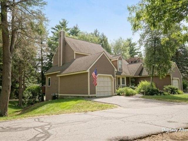 house with 2 bedroom, Chester NH ES105112804