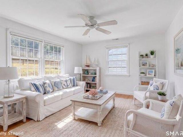 house with 2 bedroom, Chester CT ES104515140