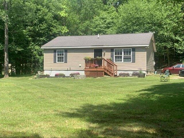 house with 2 bedroom, Chesterfield NH DLS103098206