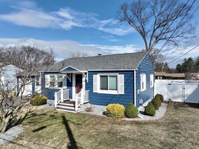 house with 2 bedroom, Chicopee MA DLS101750797
