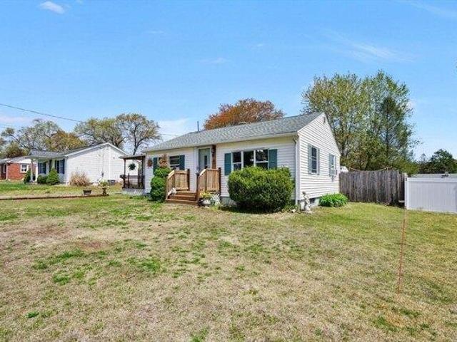 house with 2 bedroom, Chicopee MA DS103020700