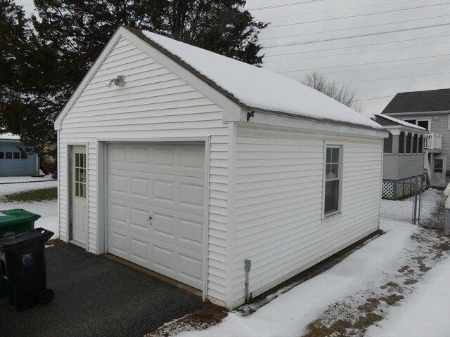 house with 2 bedroom, Chicopee MA DS103221777
