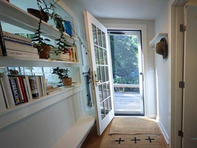 house with 2 bedroom, Chilmark MA DS101856093