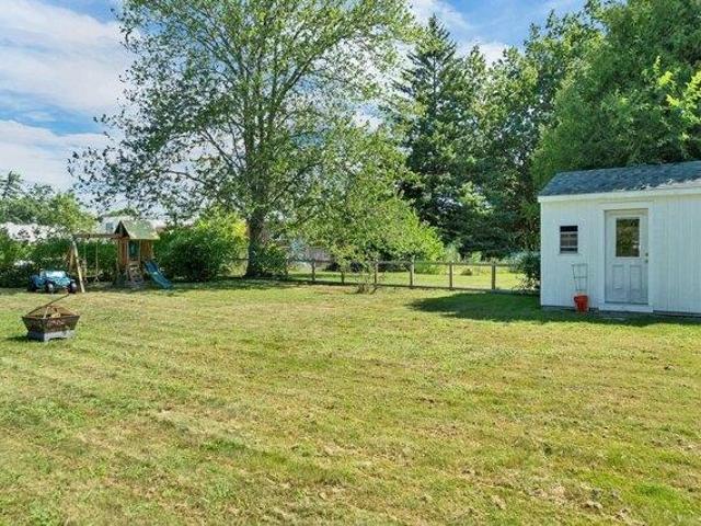 house with 2 bedroom, Concord NH ES105159051