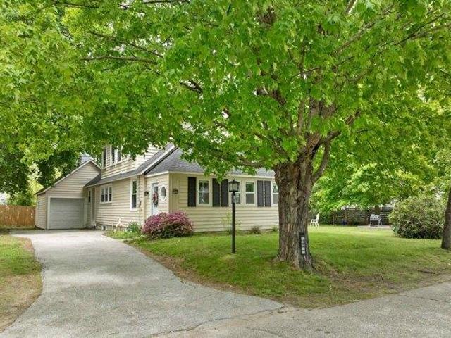 house with 2 bedroom, Concord NH ES103438966