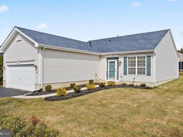house with 2 bedroom, Columbus NJ DS102254114