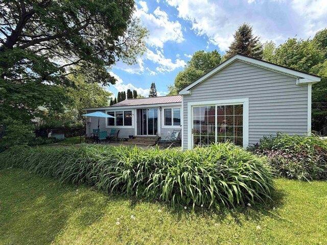 house with 2 bedroom, Colchester VT DLS103069795