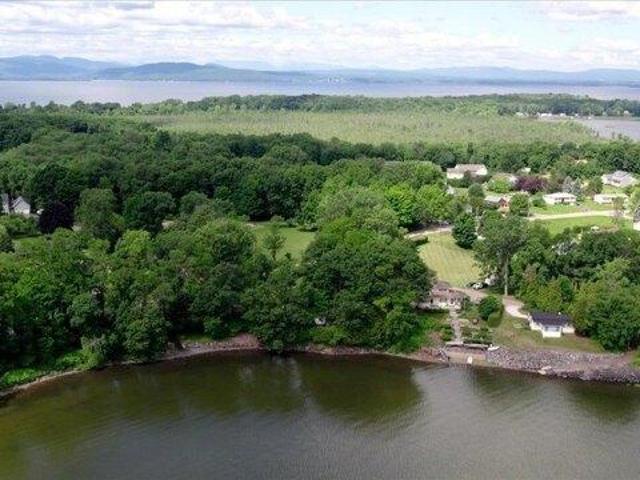 house with 2 bedroom, Colchester VT DS104478985