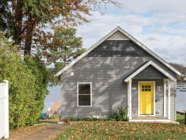 house with 2 bedroom, Colchester VT ES104010868