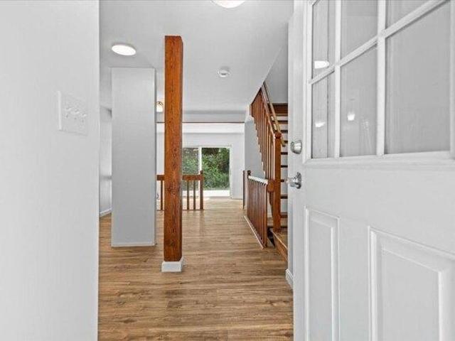 house with 2 bedroom, Colchester VT ES104477061