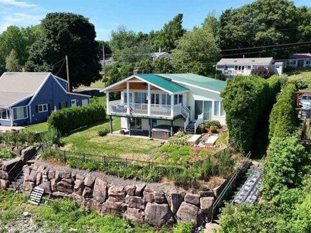 house with 2 bedroom, Colchester VT ES105122914