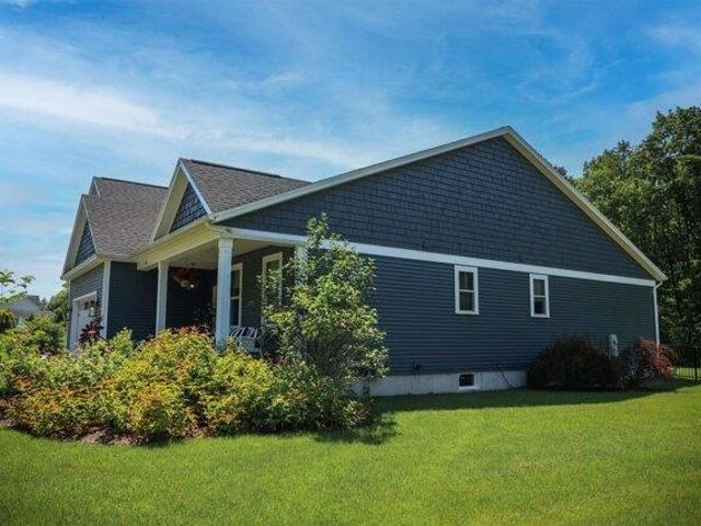 house with 2 bedroom, Colchester VT ES103932610