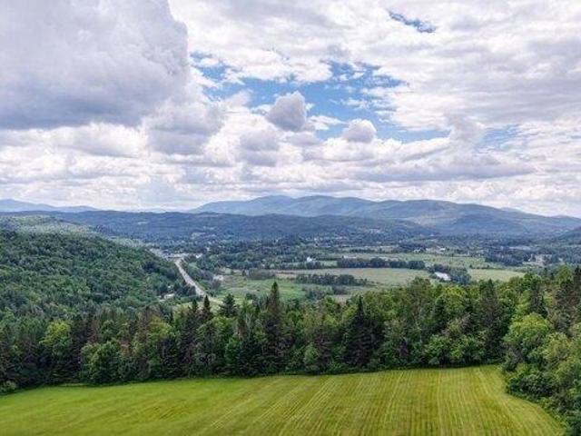 house with 2 bedroom, Colebrook NH DS104445239