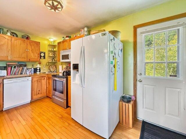 house with 2 bedroom, Colebrook NH ES105125146