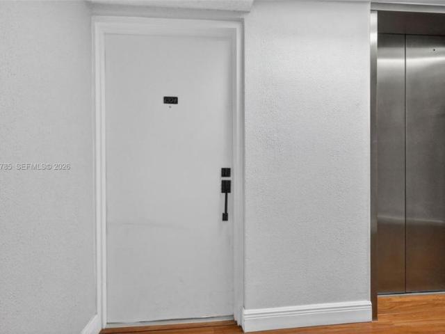 house with 2 bedroom, Coral Gables Fl FL DS102660775