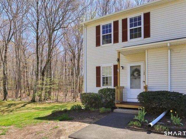 house with 2 bedroom, Coventry CT DS102343880